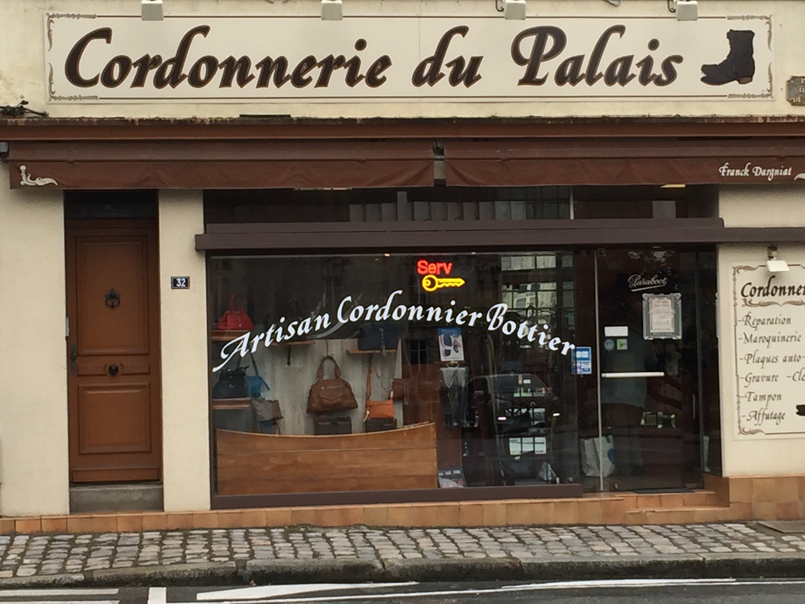 CORDONNERIE DU PALAIS | Shops